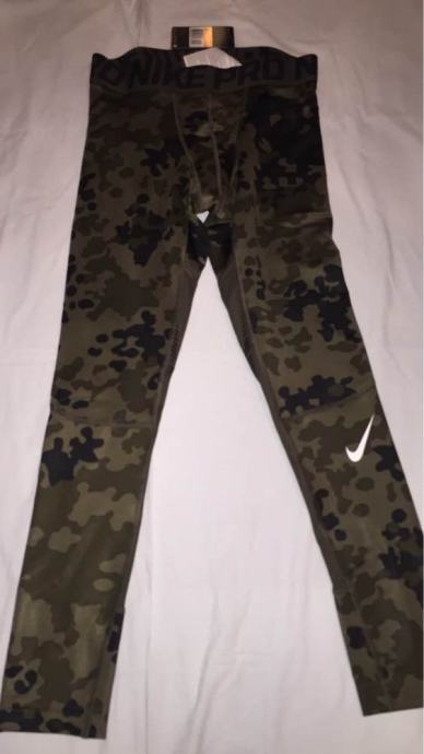 Nike Pro Hyperwarm muške tajice vel. M popust 50%