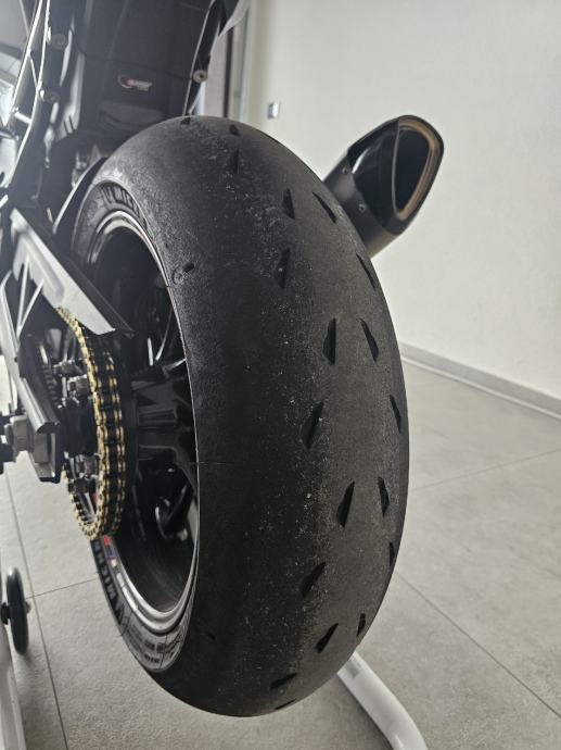 BMW S1000RR M 999 cm3, 2023 god.