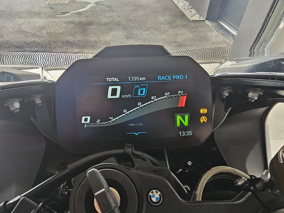 BMW S1000RR M 999 cm3, 2023 god.
