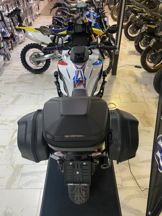BMW S1000XR M Motorsport 999 cm3, 2023 god.