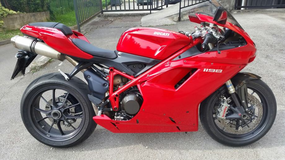 Ducati 1198, 2011 god.