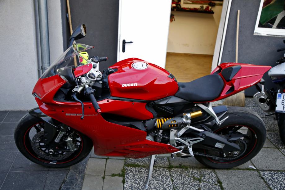 Ducati 899 Panigale 898 cm3, 2015 god.