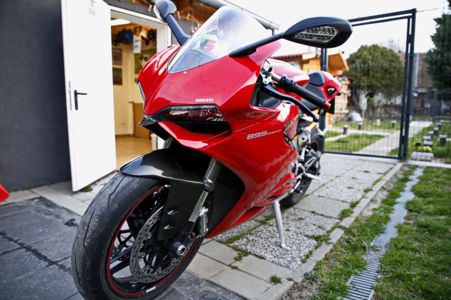 Ducati 899 Panigale 898 cm3, 2015 god.