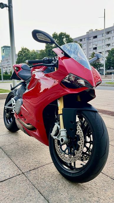 Ducati Panigale 899, 2015 god.