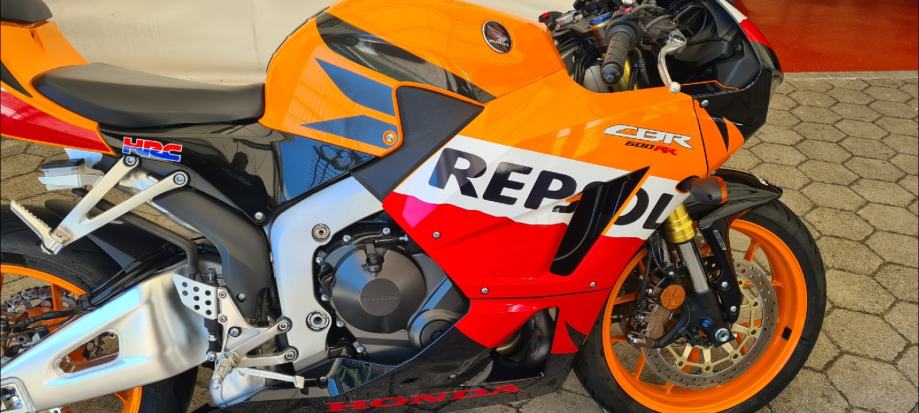 Honda CBR 600 RR ABS REPSOL 600 cm3, 2016 god.