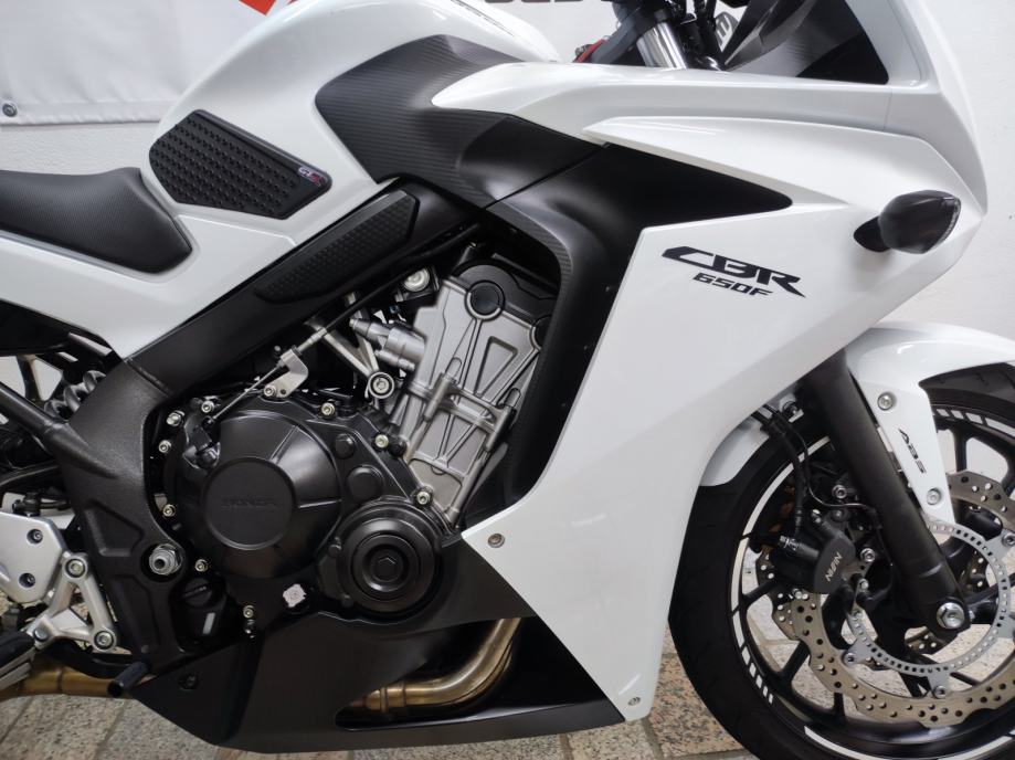 Honda CBR 650 FA ABS ARROW TOP STANJE 649 cm3, 2014 god.