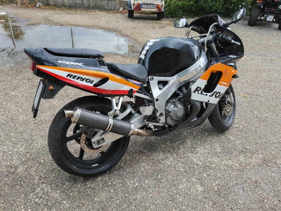 Honda CBR 900 cm3, 1994 god.