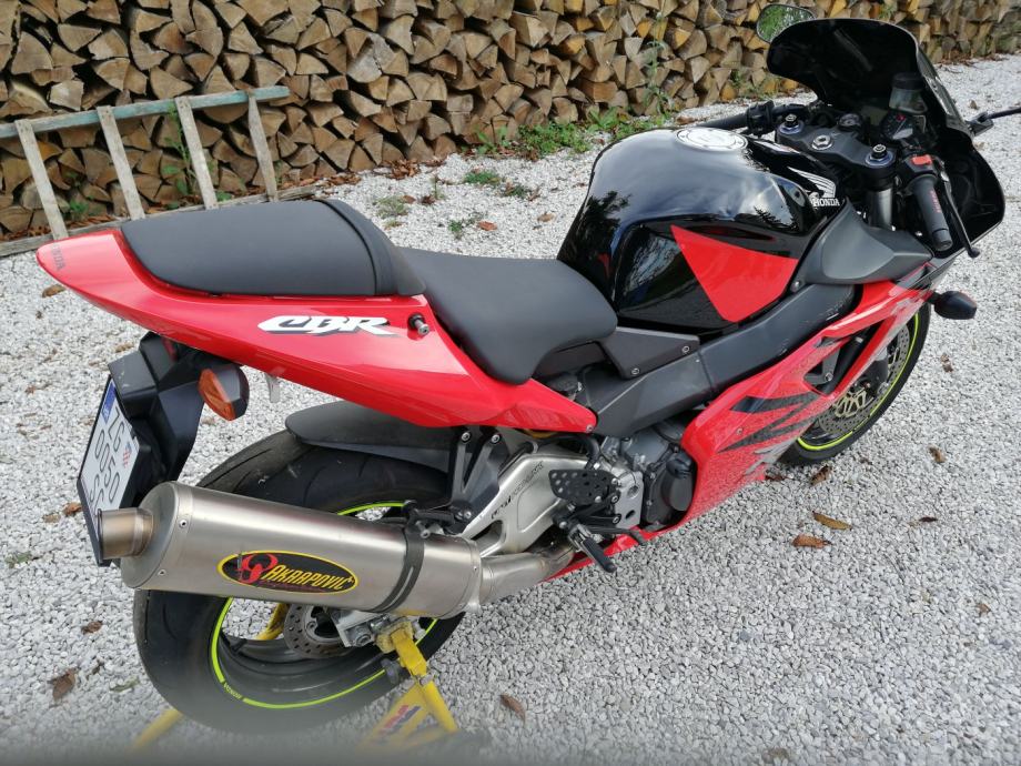 Honda CBR 954RR 954 cm3, 2003 god.