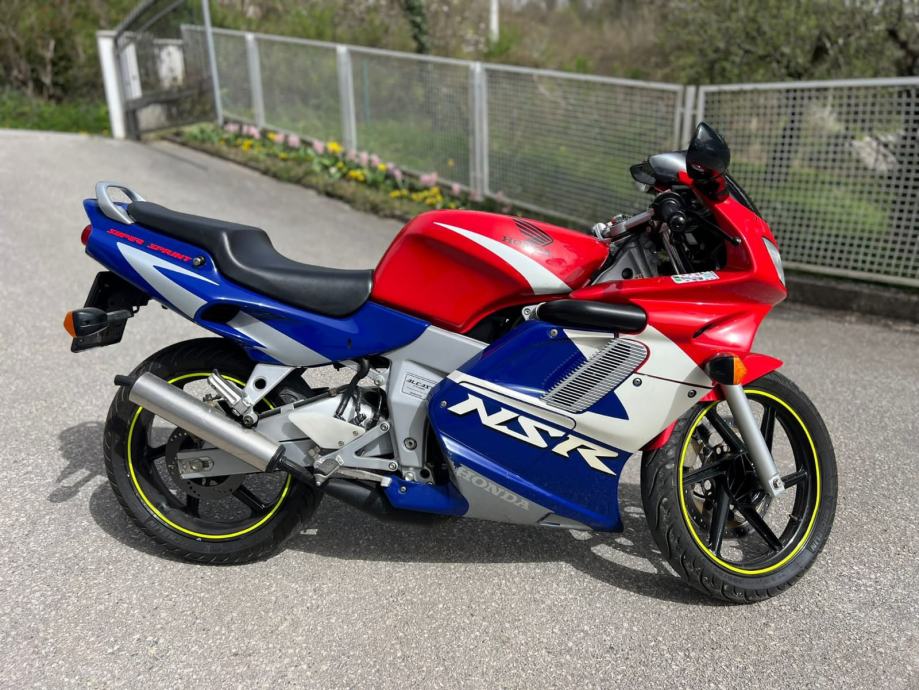 Honda Nsr 125 R 125 cm3, 2001 god.