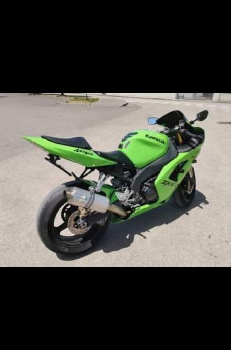 Kawasaki Ninja zr6r 599 cm3, 2003 god.