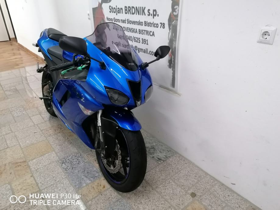 Kawasaki NINJA ZX-6R 600 cm3, 2009 god.