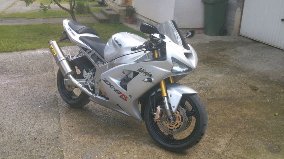 Kawasaki Ninja ZX-6R 636, 2003 god.