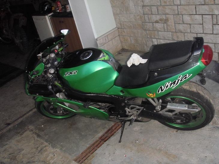 Kawasaki ninja ZX-R 750, 1991 god.