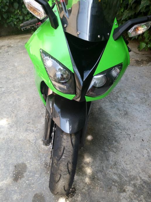 Kawasaki Ninja ZX10R 998 cm3, 2009 god.