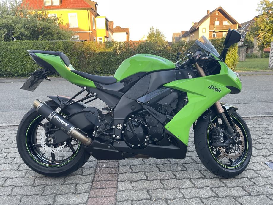 Kawasaki ZX 10r 998 cm3, 2008 god.