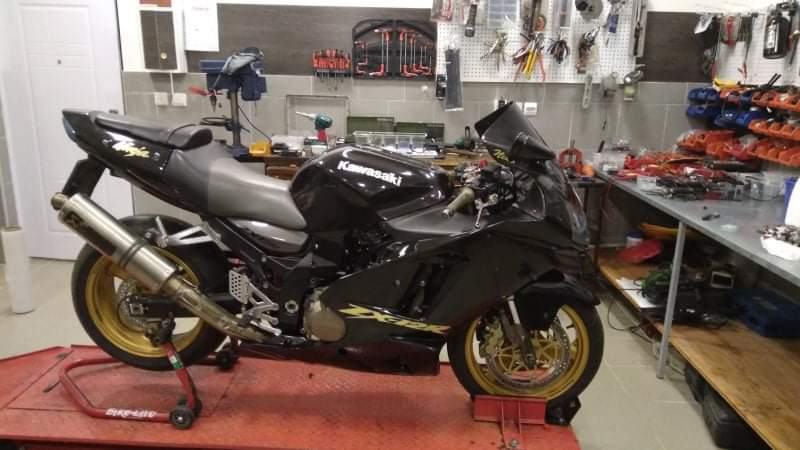 Kawasaki Zx 12r, 2003 god.