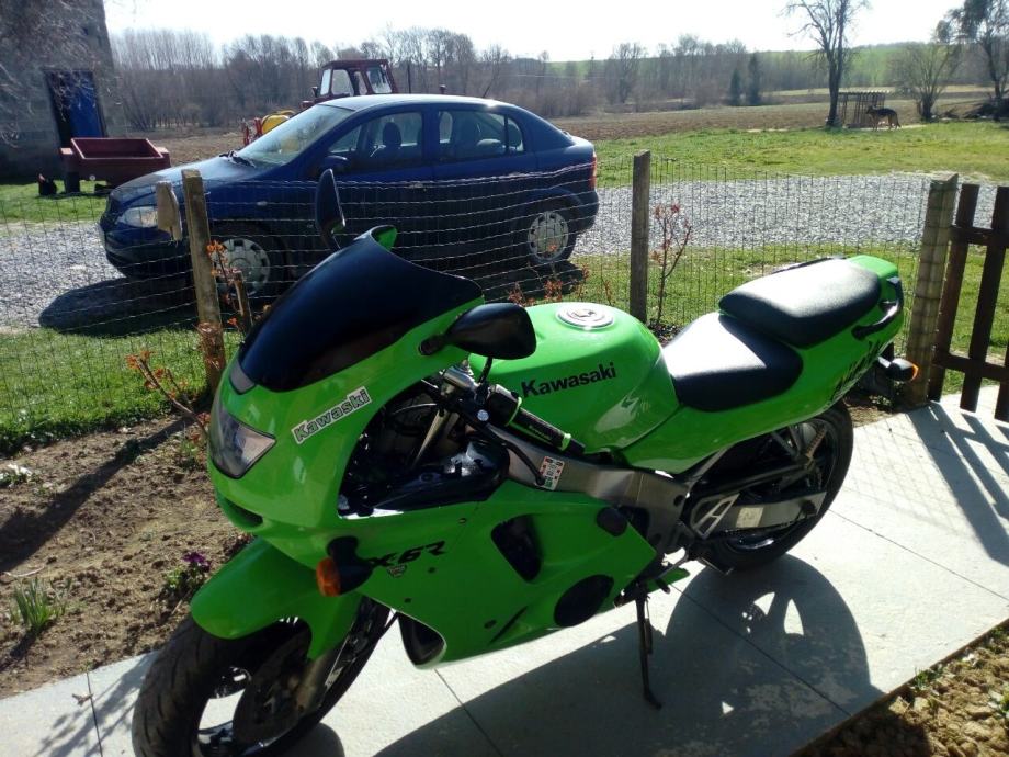 Kawasaki ZX600F NINJA 599 cm3, REG.04/2020, **, 1995 god.