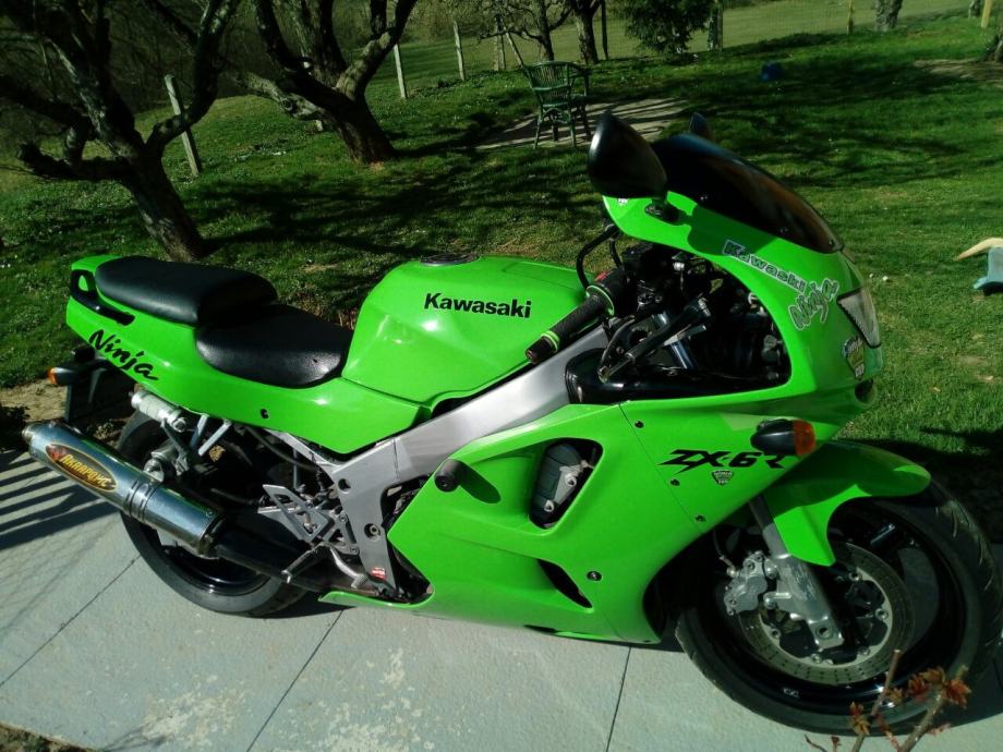 Kawasaki ZX600F NINJA 599 cm3, REG.04/2020, **, 1995 god.