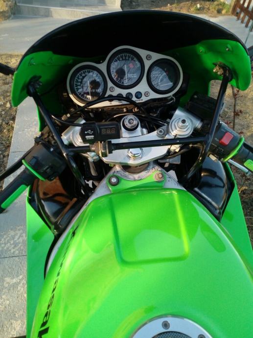 Kawasaki ZX600F NINJA 599 cm3, REG.04/2020, **, 1995 god.