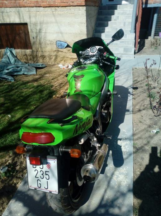 Kawasaki ZX600F NINJA 599 cm3, REG.04/2020, **, 1995 god.