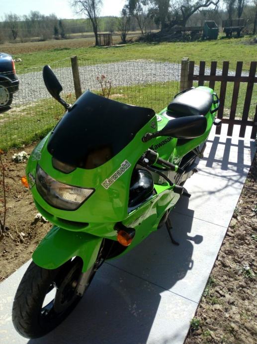Kawasaki ZX600F NINJA 599 cm3, REG.04/2020, **, 1995 god.
