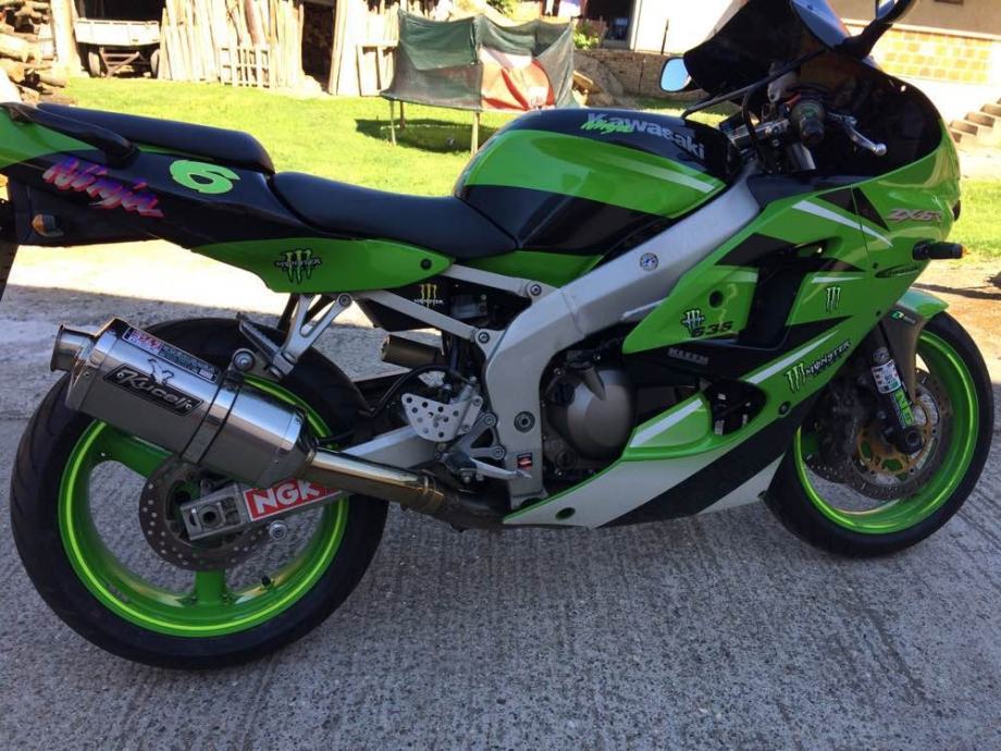 Kawasaki Zx 6r, 2001 god.