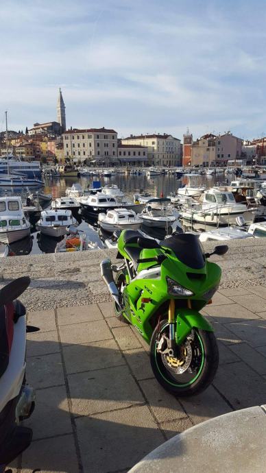 Kawasaki ZX 636 Njina 636 cm3, 2003 god.