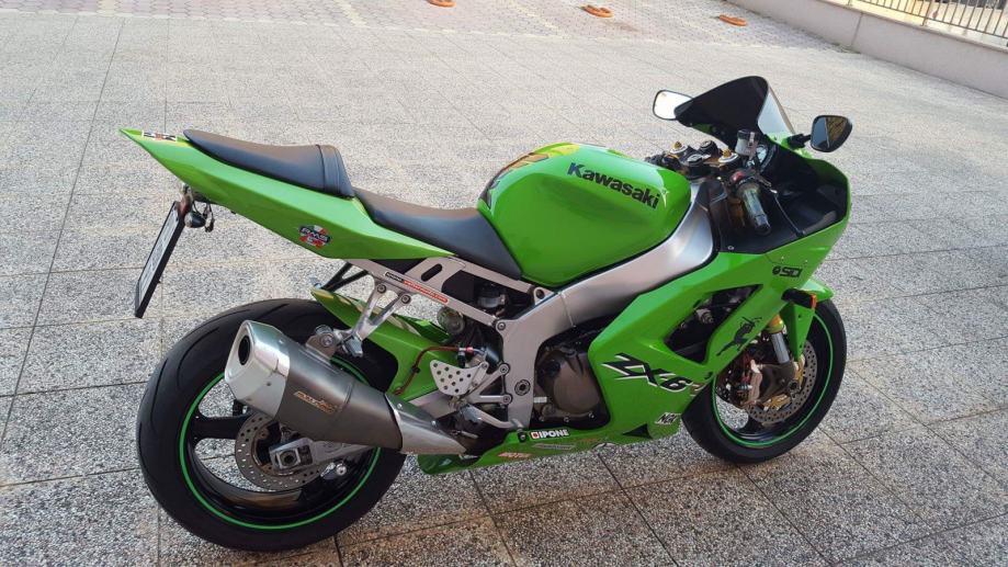 Kawasaki ZX 636 Njina 636 cm3, 2003 god.