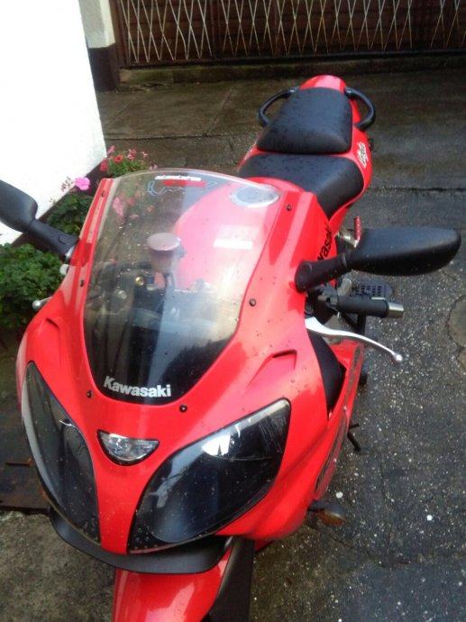 Kawasaki ZX636R Ninja 636 cm3, 2002 god.