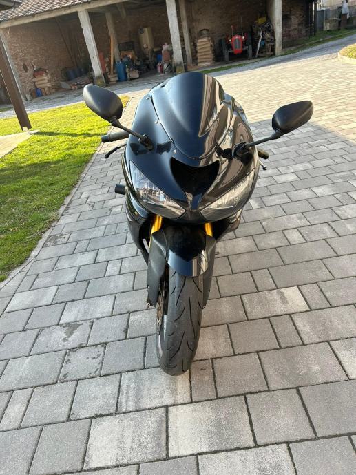 Kawasaki Zx636r 599 cm3, 2006 god.