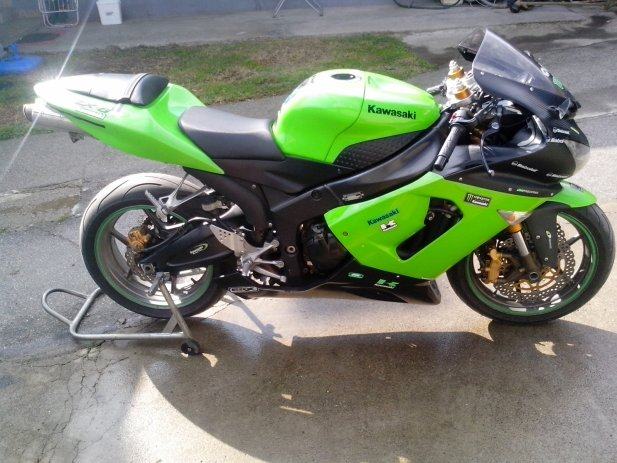 Kawasaki zx636r 636 cm3, 2005 god.
