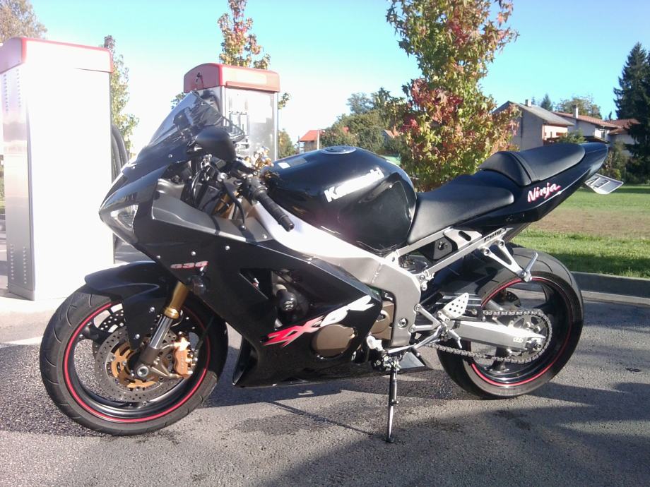 Kawasaki zx6r 636 cm3 * * *ODLIČAN* * *, 2003 god.
