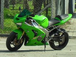 Kawasaki zx6r 636 Ninja 636 cm3, 2003 god.