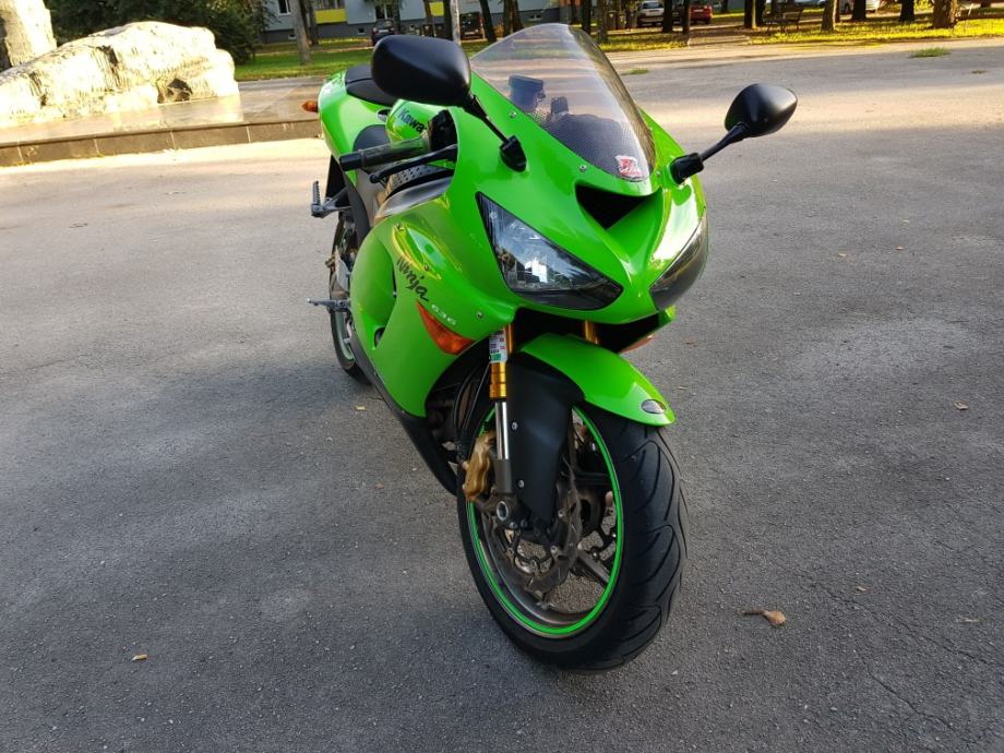 Kawasaki Zx6r 636, 2006 god.