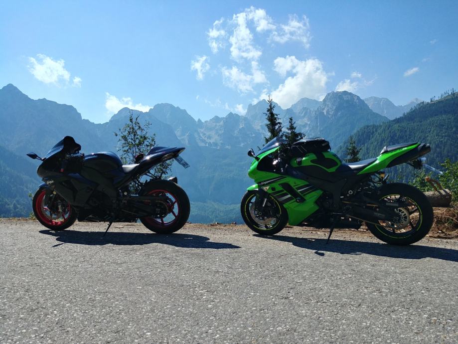 Kawasaki zx6r ninja 600 cm3, 2008 god.