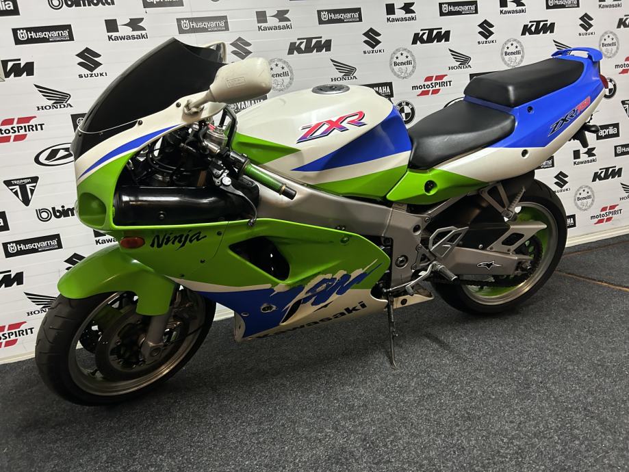 Kawasaki ZXR750 NINJA 749 cm3, 1993 god.