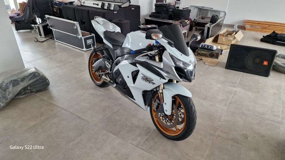 Suzuki GSX-R 1000 K9 999 cm3, 2009 god.