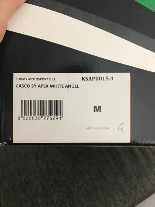 Suomy kaciga ko nova par put koristena bez ogrebotine, 2016 god.