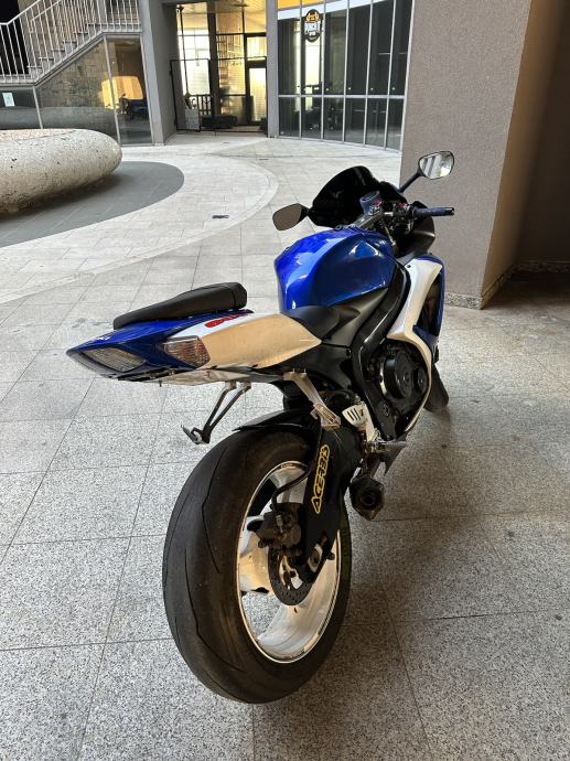 Suzuki Gsxr 600 k6 599 cm3, 2006 god.