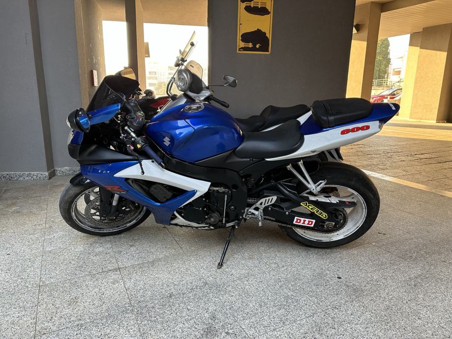 Suzuki Gsxr 600 k6 599 cm3, 2006 god.