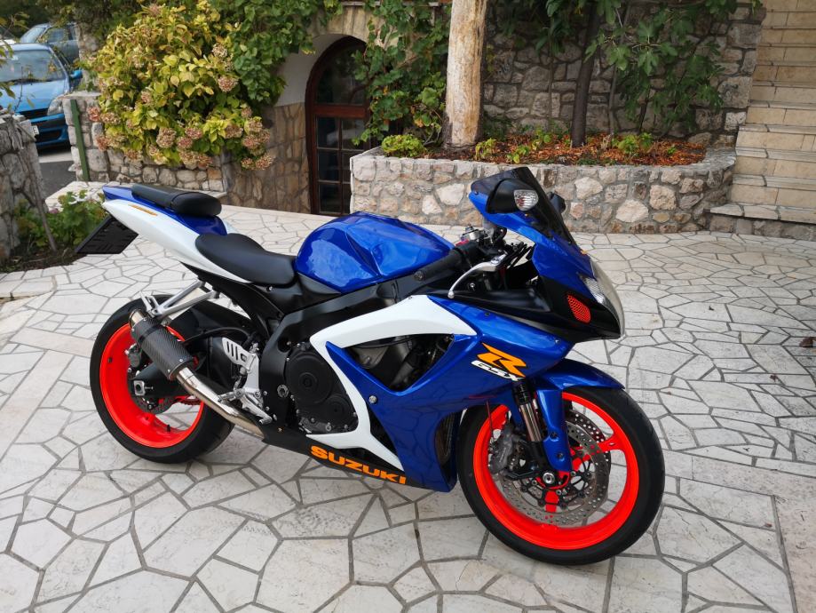 Suzuki Gsxr 600 k6 750cm3 4700€ zamjena, 2006 god.
