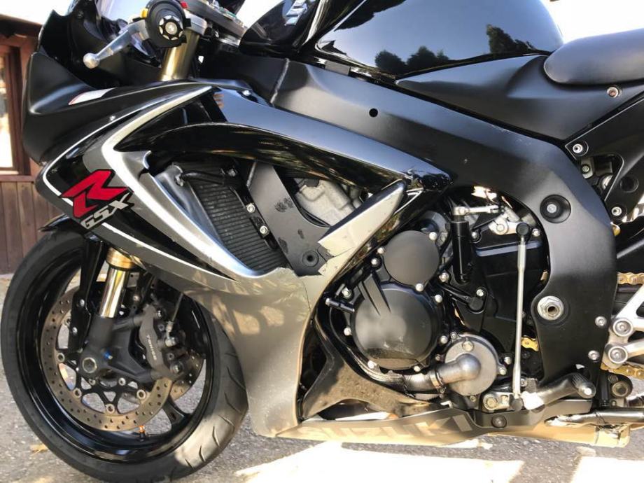 Suzuki Gsxr 600rr reg:30/4/18 #Aniversery #Black #Edition 4300eura fix ...
