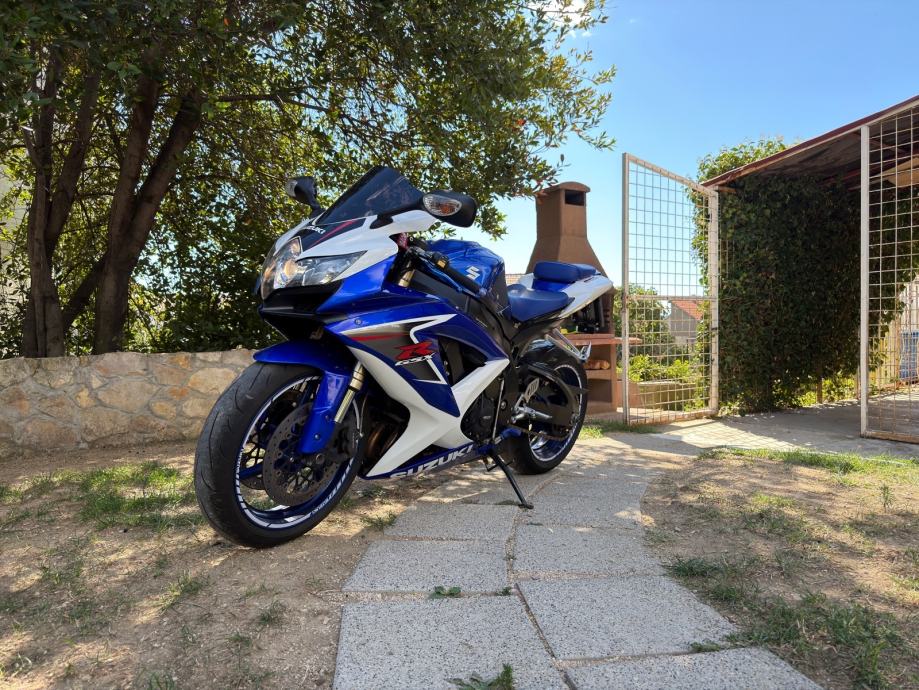 Suzuki Gsxr600 600 cm3, 2011 god.