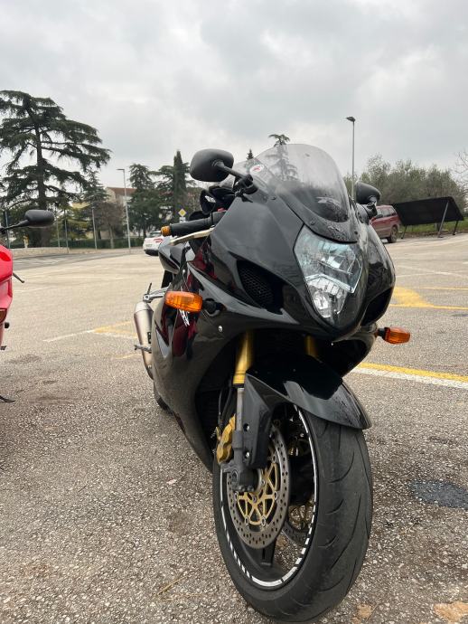 Suzuki K4 1000 cm3, 2004 god.