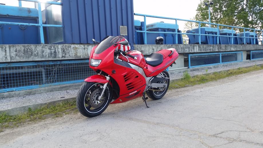Suzuki RF 600 R - Reg. do 9. mj. 2020., 1996 god.
