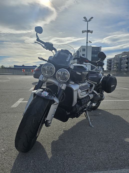 Triumph Rocket III R 2458 cm3, 2020 god.
