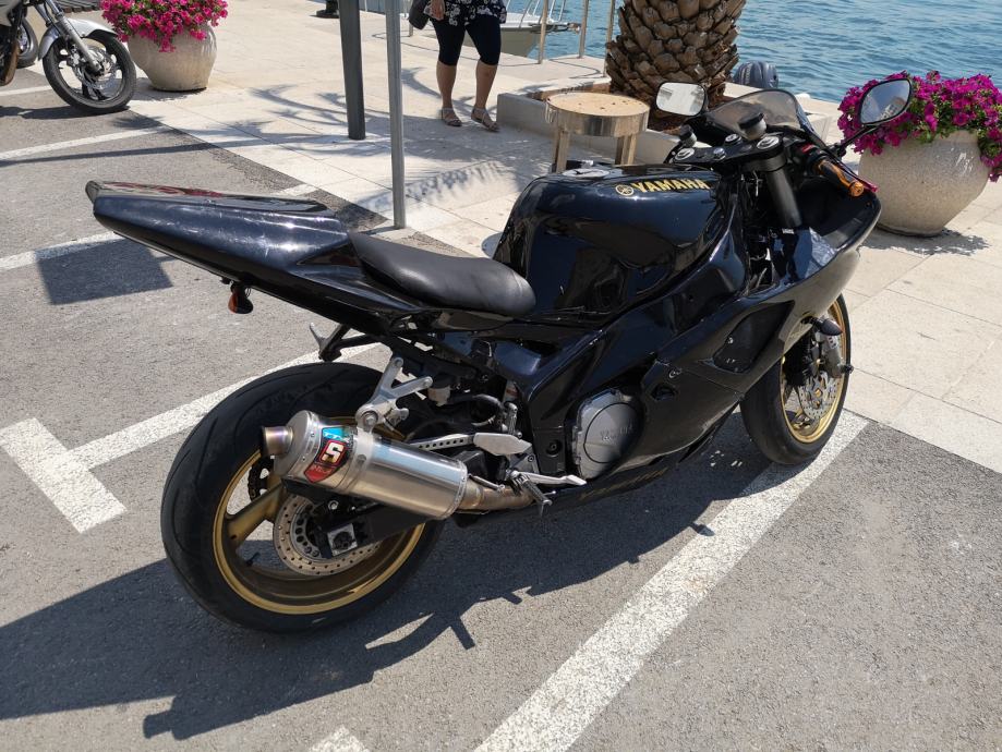 Yamaha Fzr 1000 cm3 R1, 1993 god.