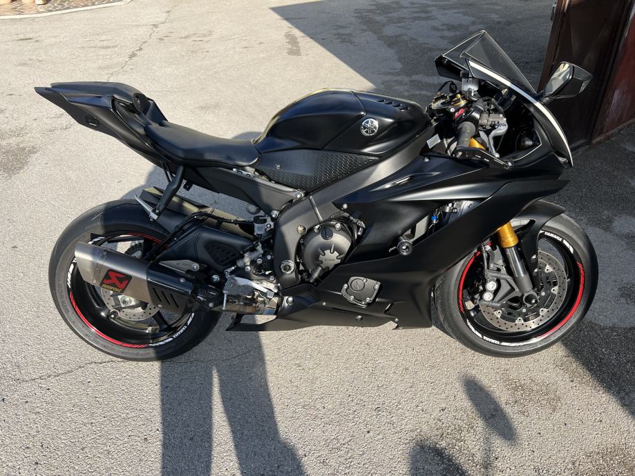 Yamaha R6 600 cm3, 2019 god.
