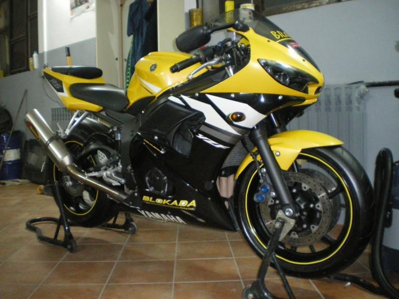 Yamaha R6, limited edition, 2003 god.