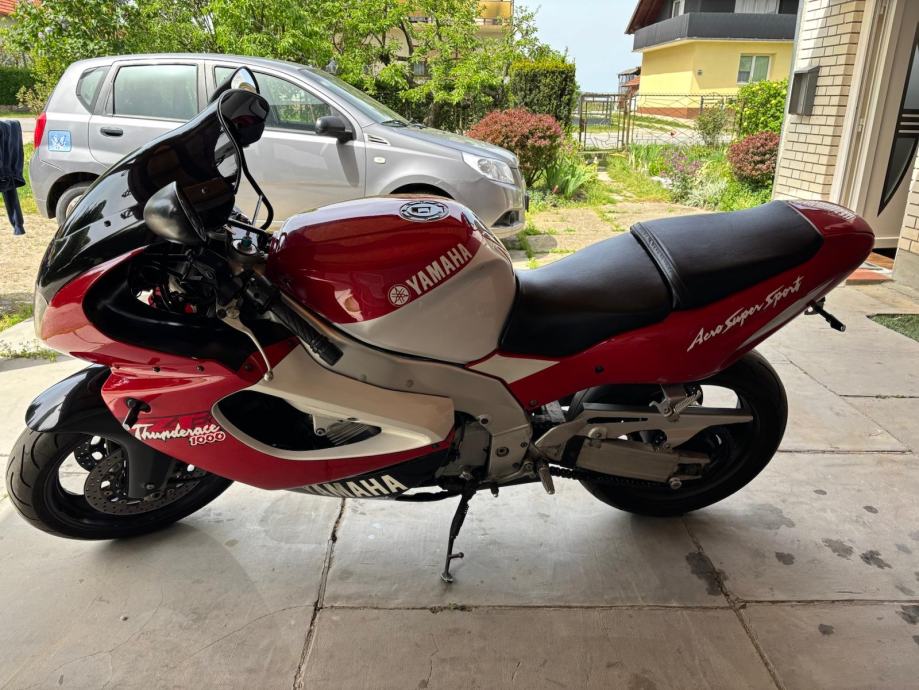 Yamaha YZF 1000 R 1000 cm3, 2002 god.